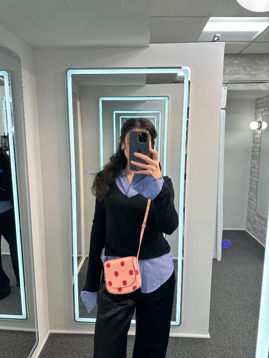 Mansur Gavriel | Bags | Mansur Gavriel Classic Crossbody | Poshmark